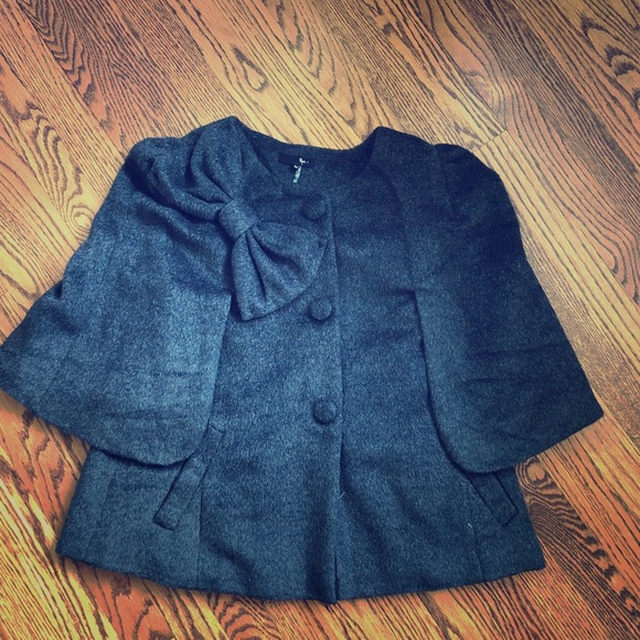 Ryu | Jackets & Coats | Ryu Like New Coat | Poshmark